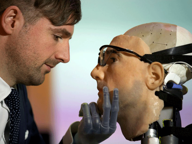 Rex, el primer hombre biónico