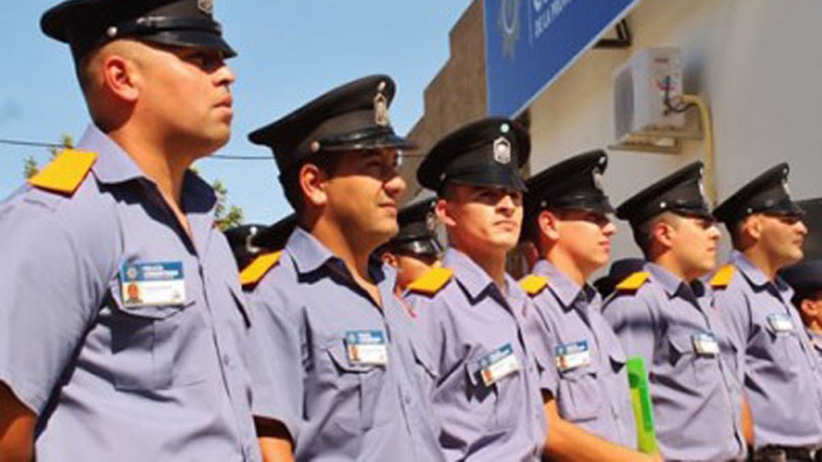 La función del policía comunitario es prevención a través del diálogo