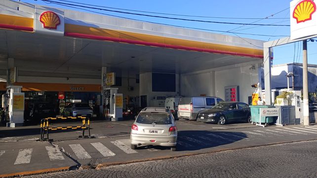 Nafta: Shell se adelantó y ya aumentó casi un 15% sus precios en Rosario