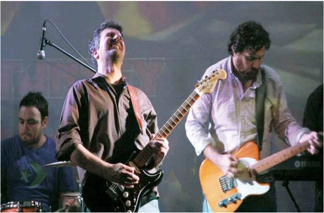 Fede Teiler Band y Búfalo Blanco en una noche donde el rock manda