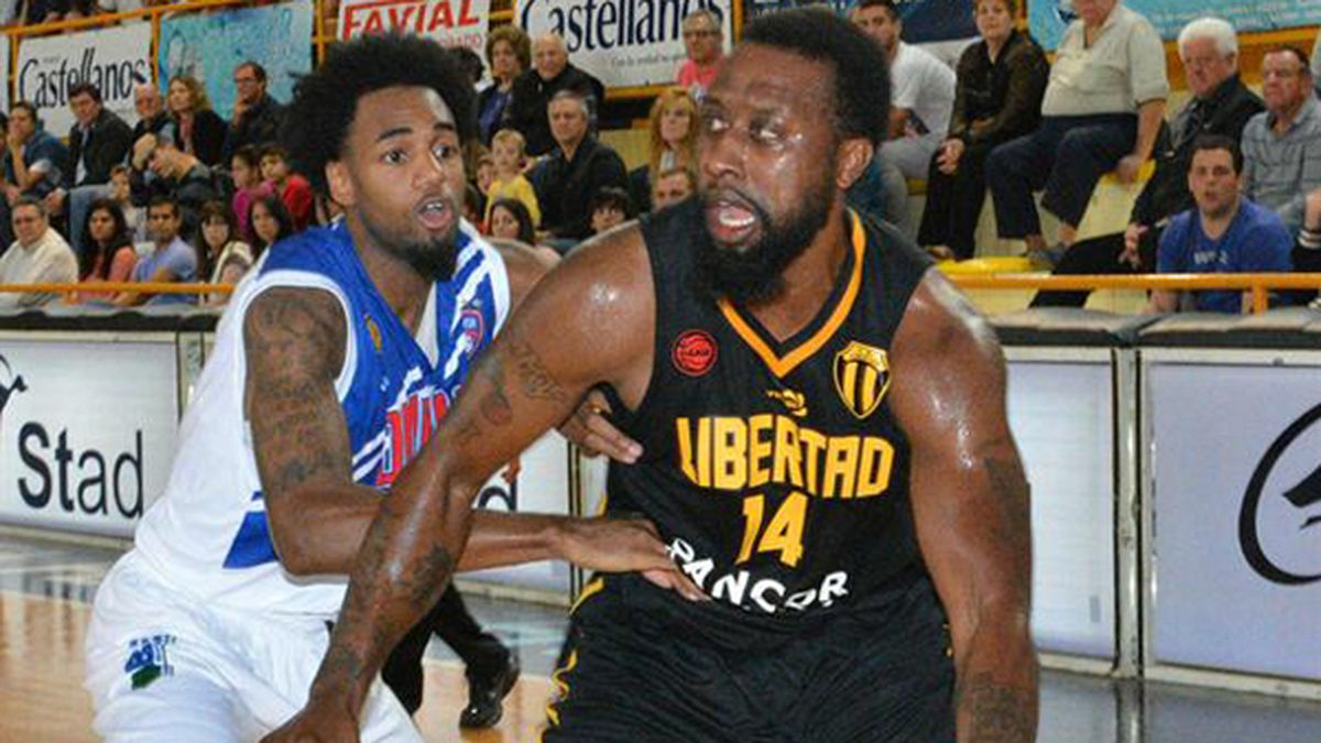 Tres basquetbolistas fueron salvajemente golpeados esta madrugada en ...