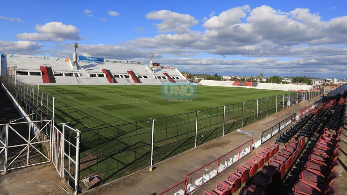 Así está la cancha en donde el domingo Patronato armará una fiesta ...