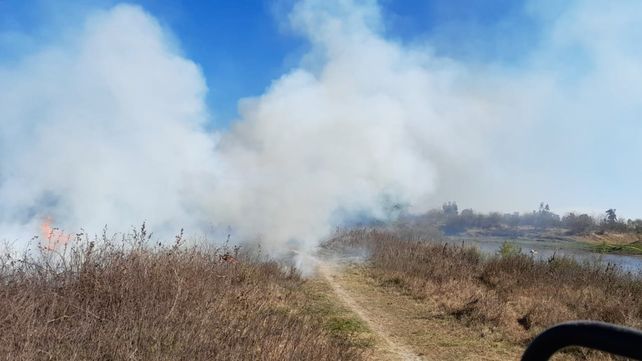 SNMF: dos focos activos de incendios en Entre Ríos