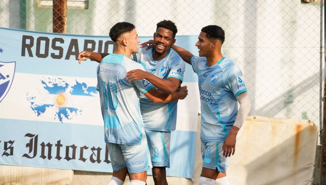 Primera C: Leones FC y Argentino cantaron victoria, pero Central ...
