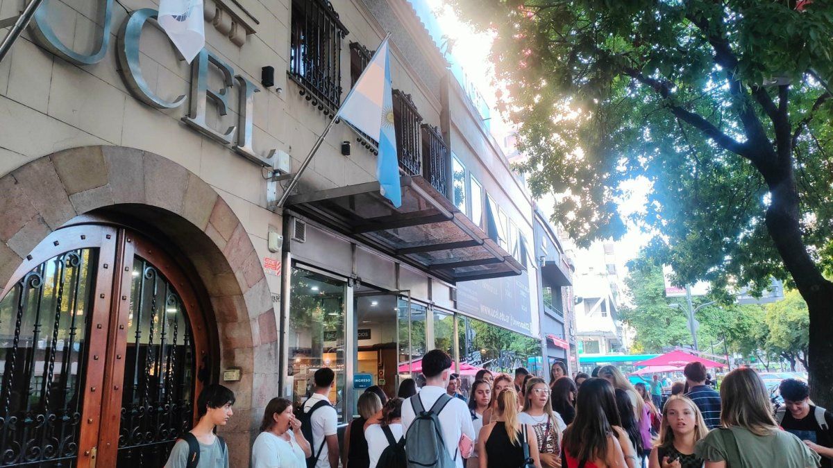 La UCEL en busca de ofrecer posibilidades de trabajo sin fronteras