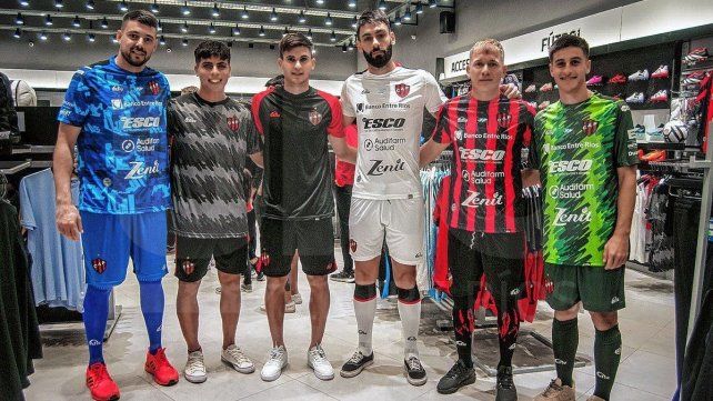 Patronato presentó su nueva camiseta