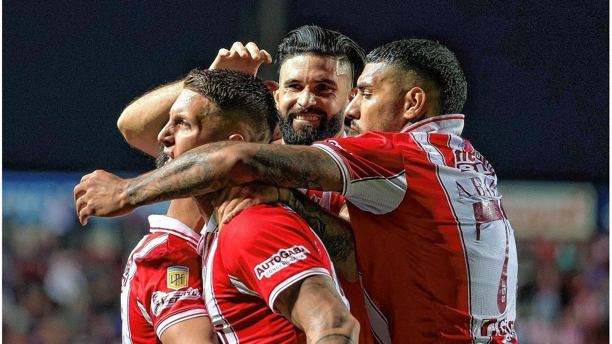 Unión con equipo casi confirmado para recibir a Huracán