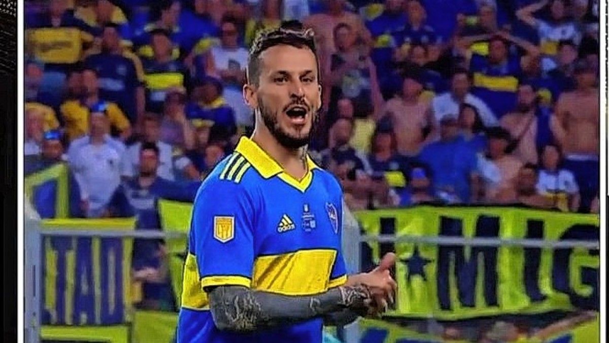 El gesto de Darío Benedetto que le valió la expulsión