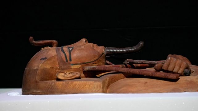 El sarcófago del faraón Ramsés II salió por primera vez de Egipto