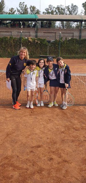 Gimnasia: encuentro de minitenis para festejar los 119 años