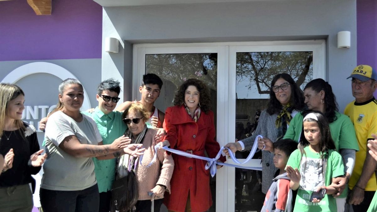 Inauguraron un Punto Violeta en Vera