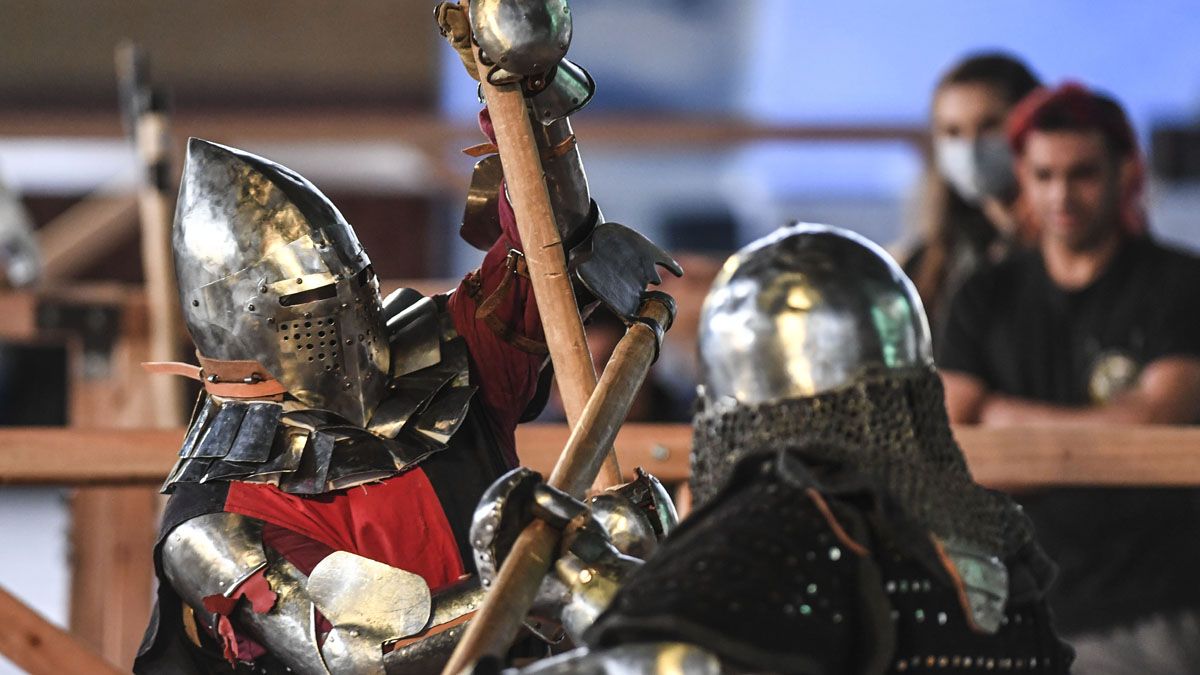 Combate Medieval en el siglo XXI, un deporte que recrea luchas legendarias