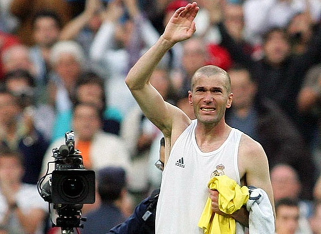 A 16 años del retiro de Zidane: el astro del cabezazo y la expulsión en ...