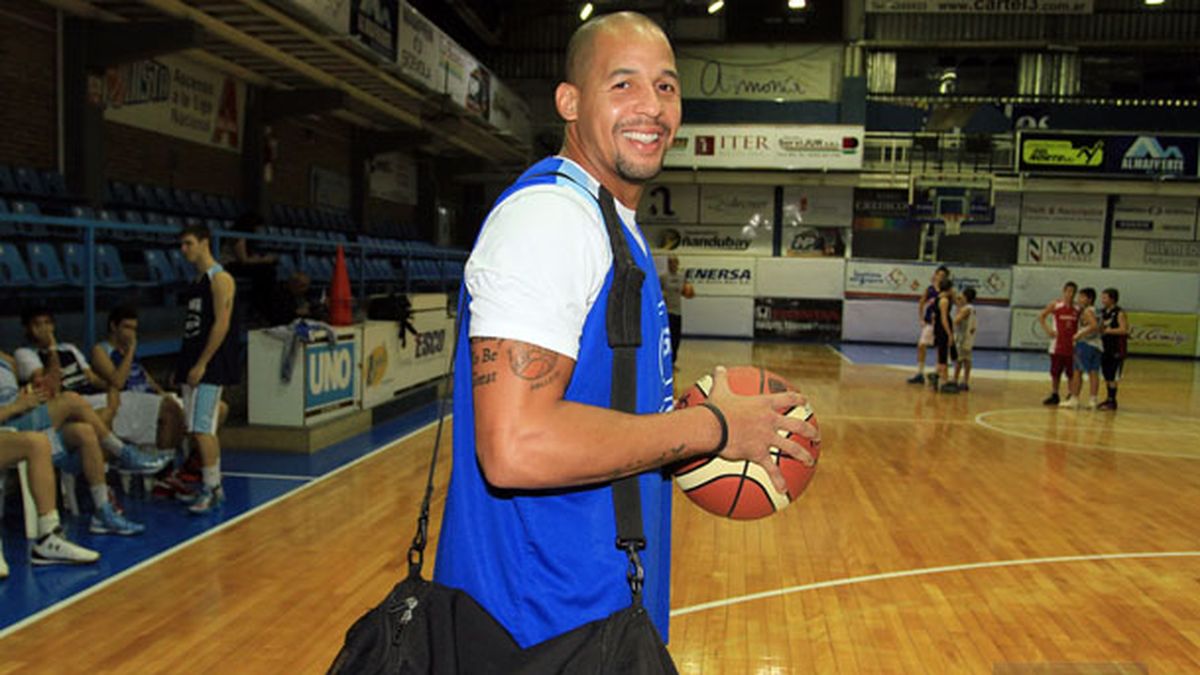 Se sumó Joshua Pittman al plantel de Sionista