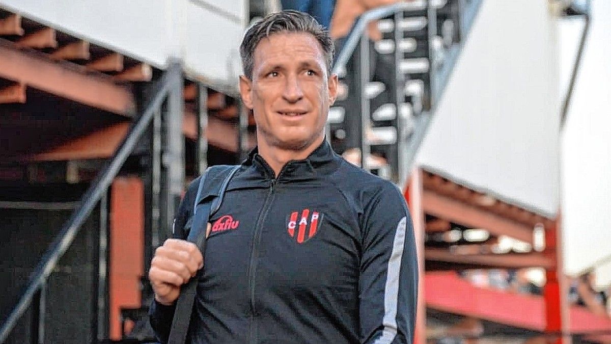 Facundo Sava aparece como candidato en Newells