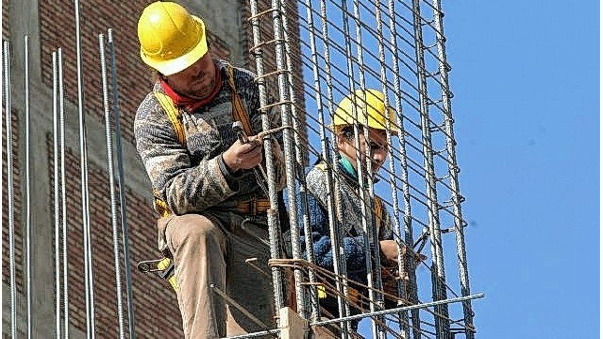 Corralones no entregan materiales: faltan precios y stock