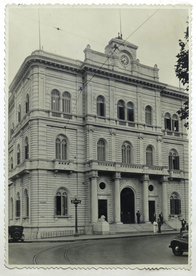 Palacio de los Leones: el edificio municipal tiene dos misterios sin resolver en su historia