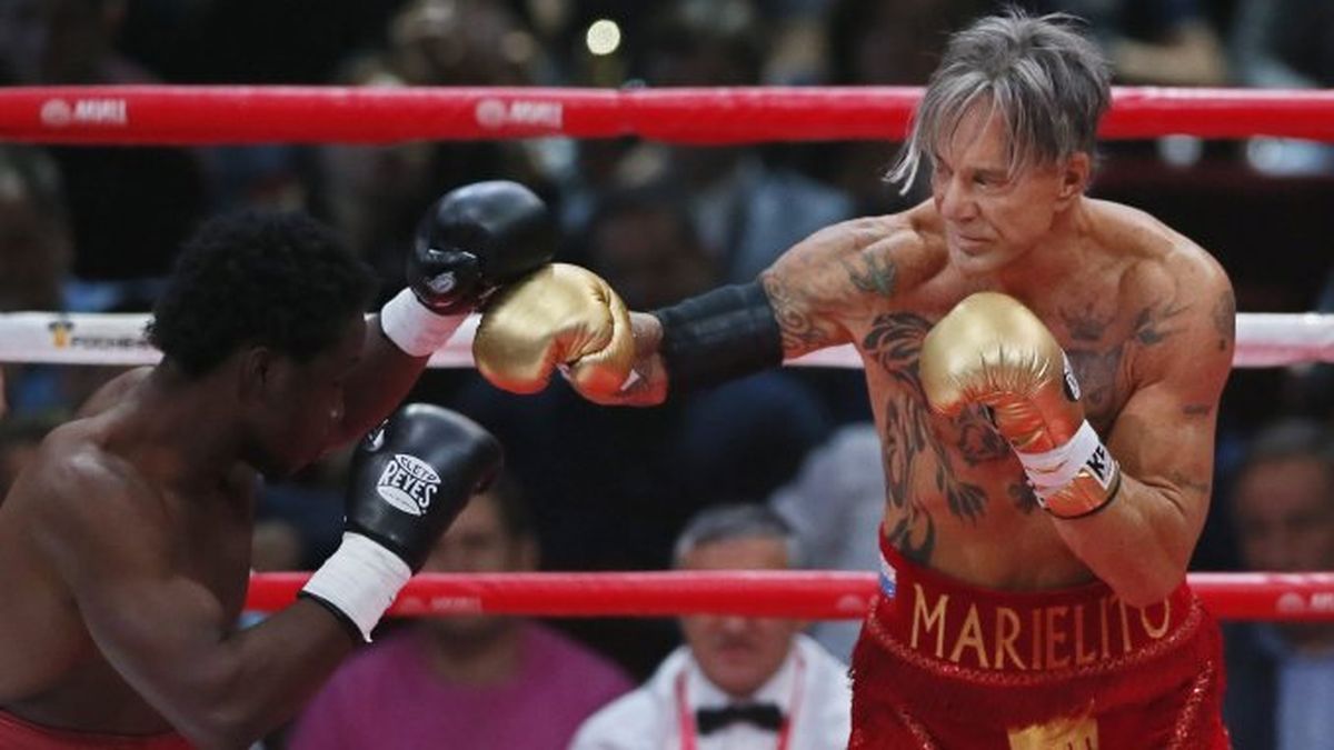 Con 62 años, Mickey Rourke regresó al boxeo con un categórico triunfo