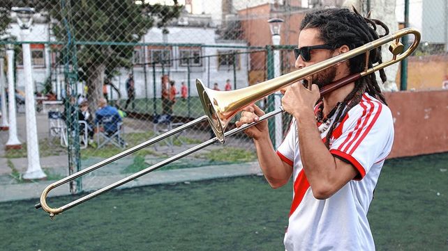 Martín Bustos, un crack de toda la cancha