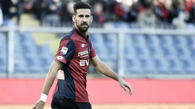 El exdefensor de Newells Nicolás Spolli anunció en Italia su retiro del ...