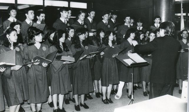 Coro Estable: el grupo Juvenil cumple 60 años y reúne a los jóvenes de ayer