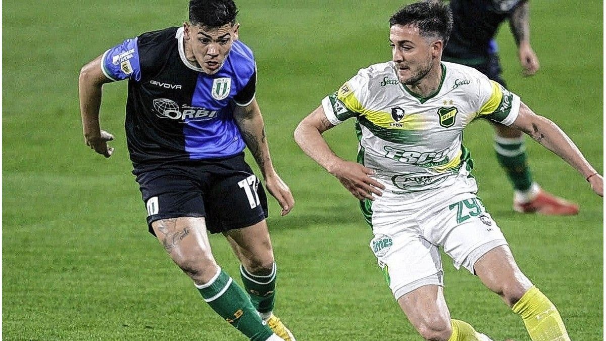 Banfield y Defensa y Justicia se enfrentan por la Liga Profesional