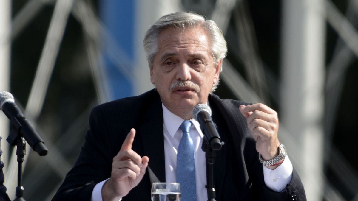Alberto Fernández aseguró que la Argentina está volando, creciendo y ...