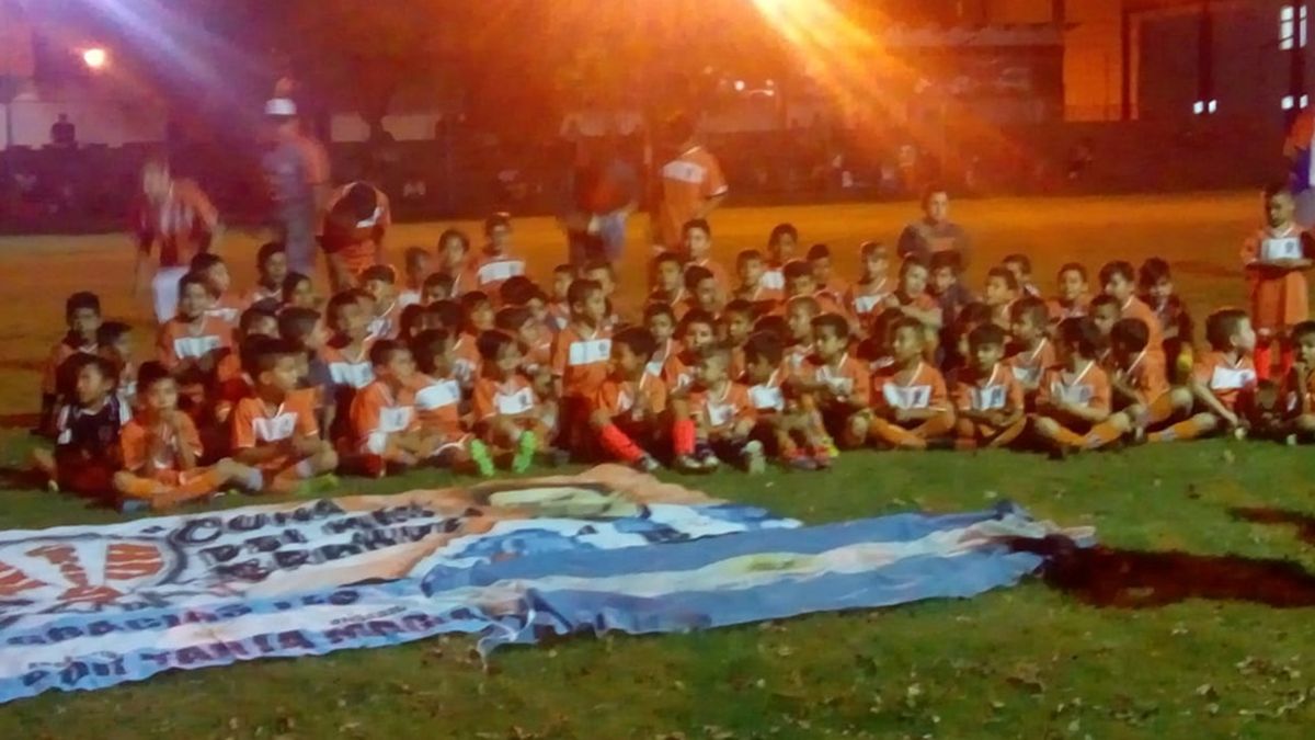 El emotivo video de los chicos de Grandoli para Messi y Argentina rumbo ...