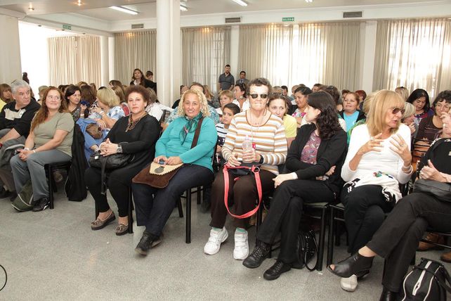 El doctor Ravenna dio una charla en la ciudad