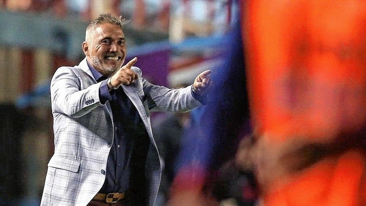 Sergio Rondina seguirá hasta el final del torneo en Arsenal