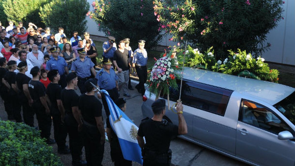 Mataron a un policía que gozaba de su franco pescando con dos amigos