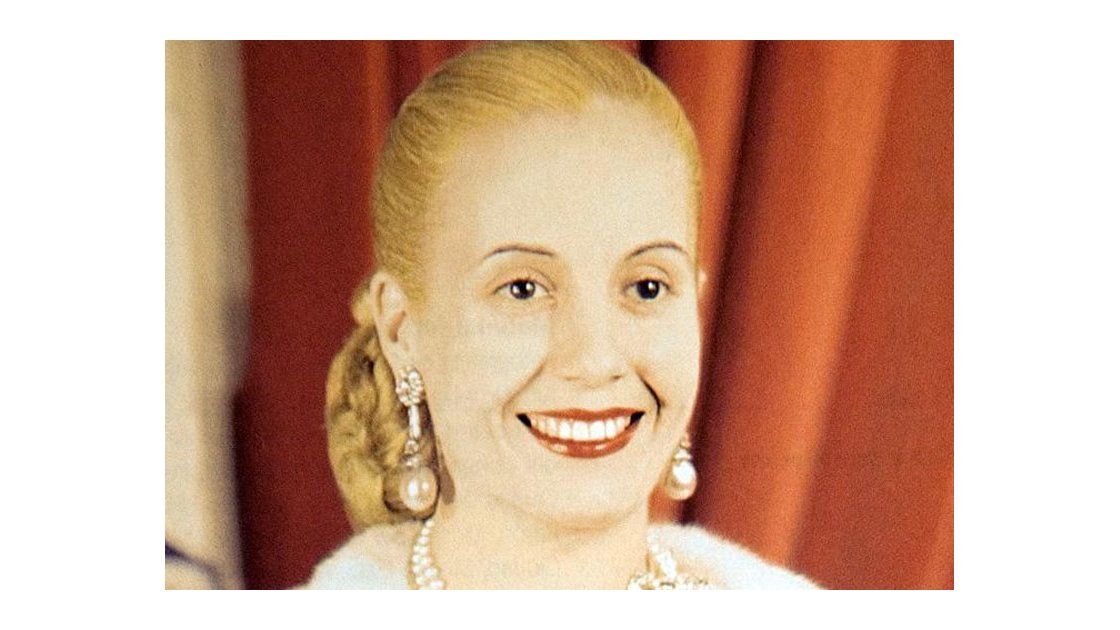 Se conocieron imágenes del cuerpo de Eva Duarte de Perón cuando fue ...