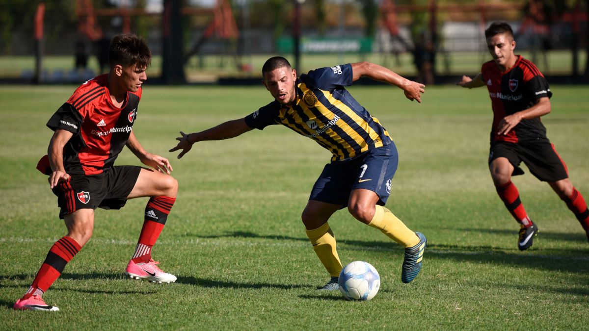 Asociación Rosarina de Fútbol: Rosario Central y Newells juegan en Cosecha