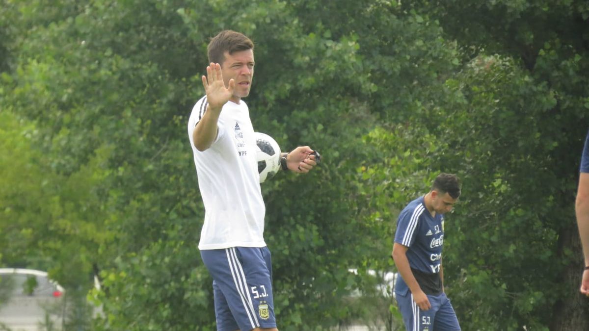 Esteban Solari, la selección y la cantera de Rosario