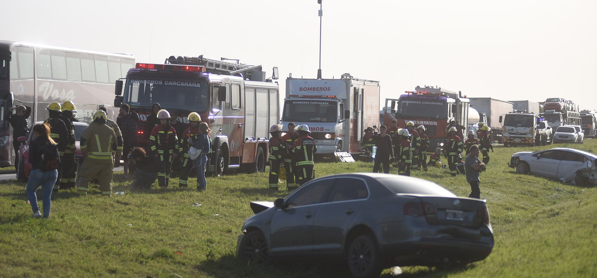 Las imágenes del choque en cadena en la autopista a Córdoba