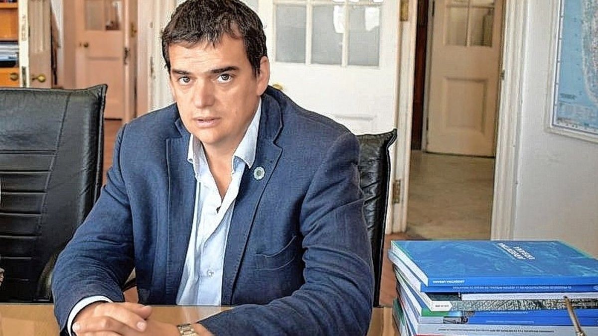 Cavagna destaca el rol de las comunas y poblaciones rurales