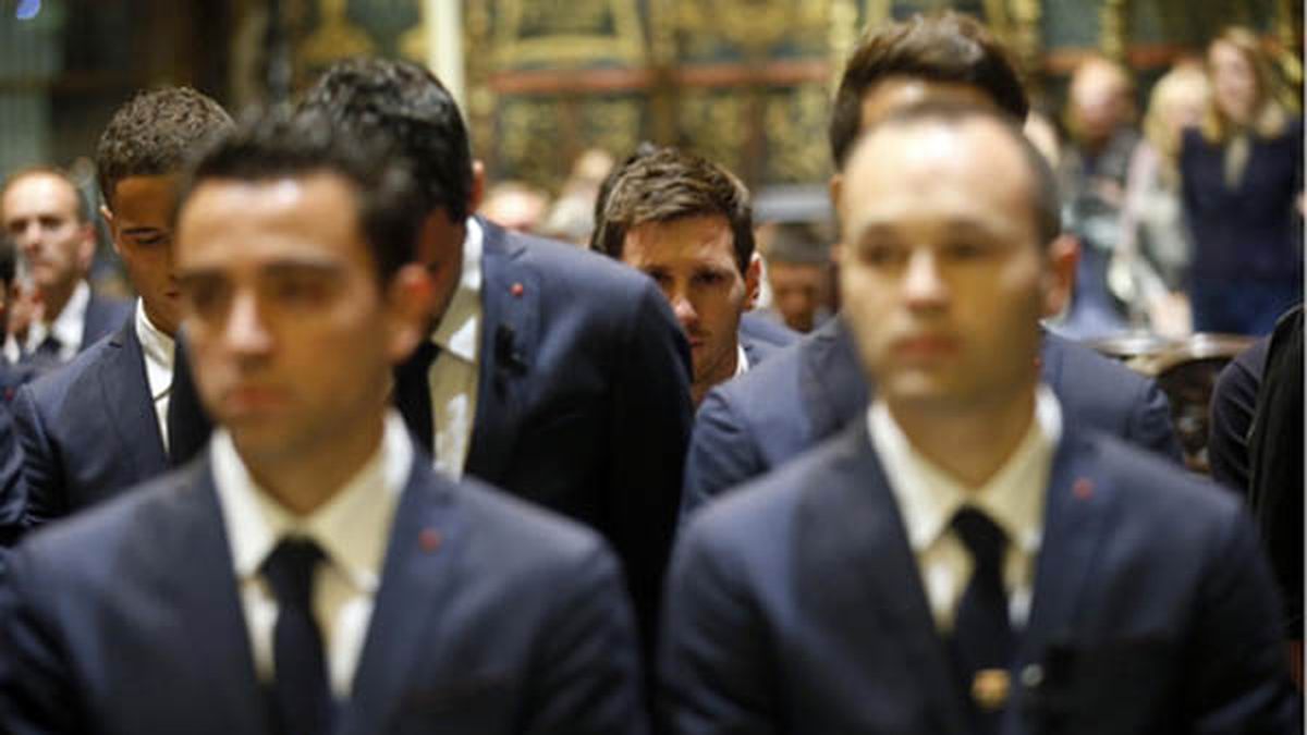 Lio Messi se quebró durante la misa en homenaje a Tito Vilanova