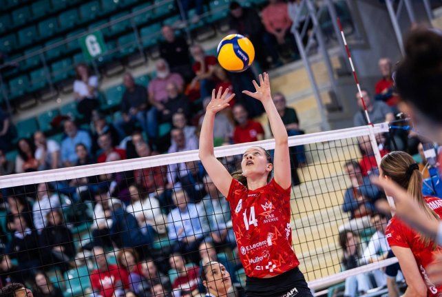 Dos santafesinas convocadas para integrar Las Panteras