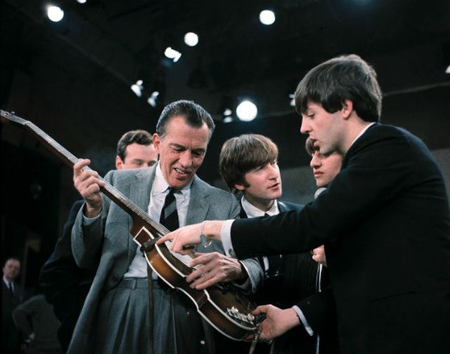 Paul y Ringo en un homenaje a 50 años del día de la fiebre beatle