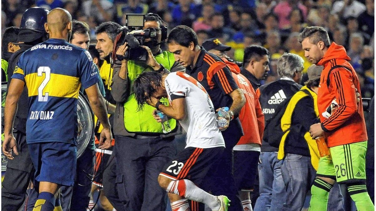 A nueve años del escándalo del gas pimienta en Boca Juniors-River Plate