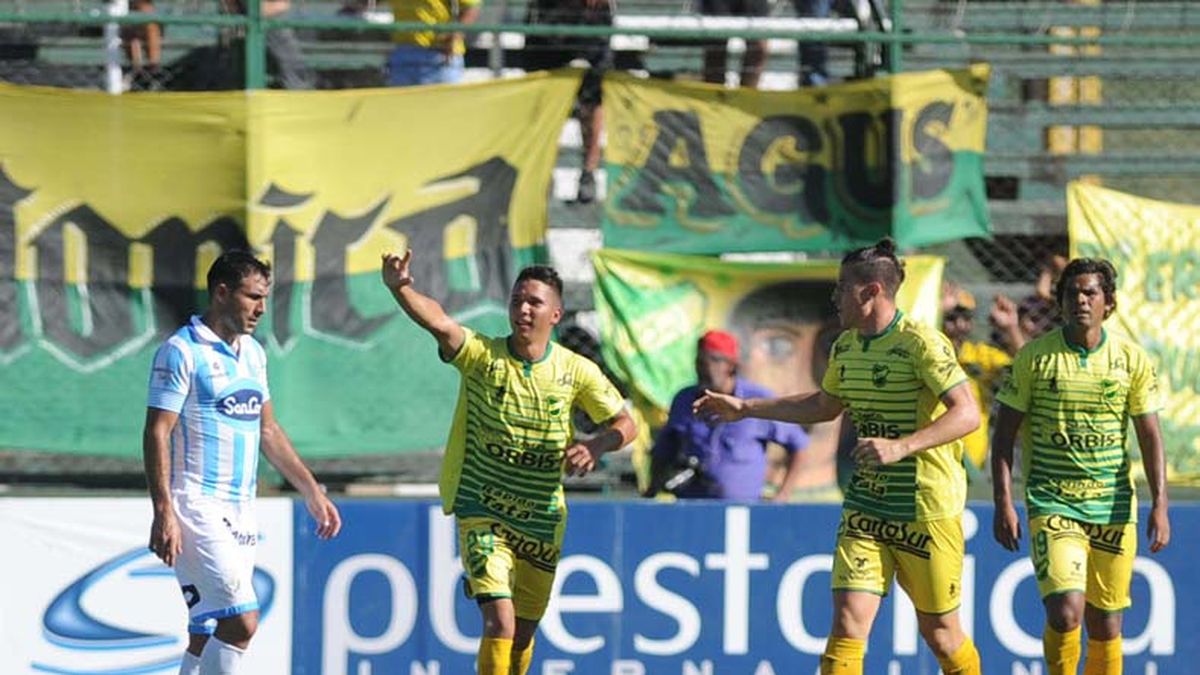 Defensa consiguió su primer triunfo en el torneo