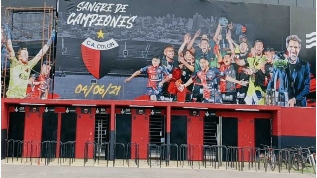 Colón ya luce una nueva postal en el ingreso al estadio Brigadier López