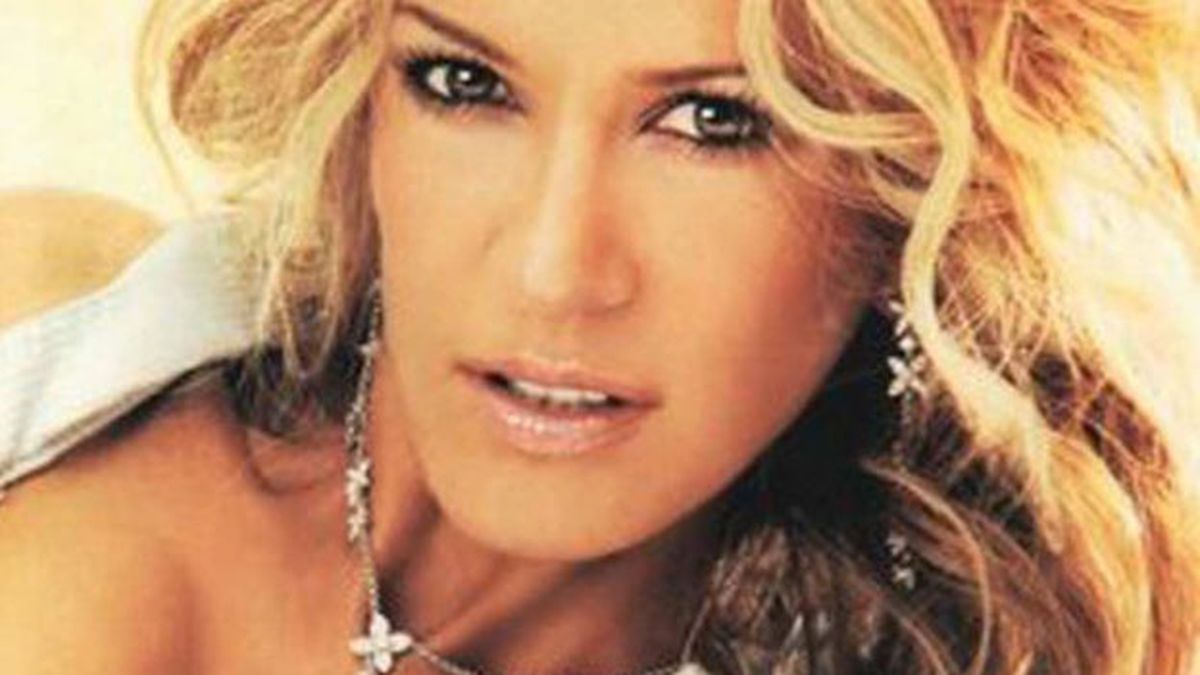 La ex novia de Ricky Martin todavía le guarda rencor