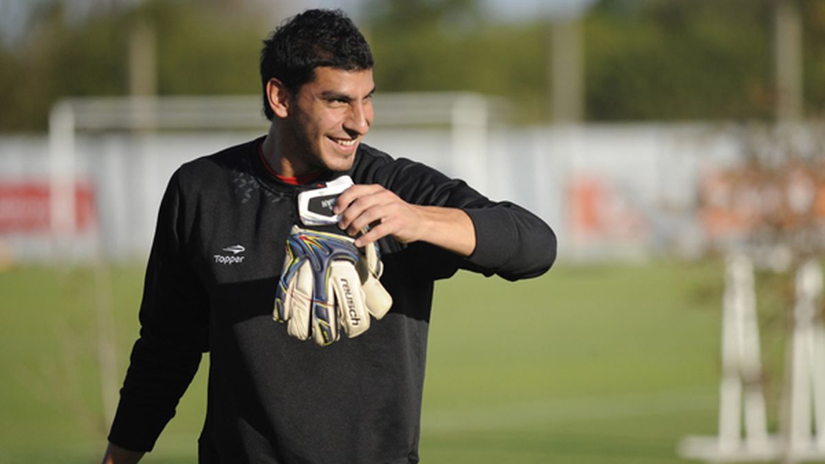 Guzmán y la derrota de Newells ante Arsenal: Estamos en carrera
