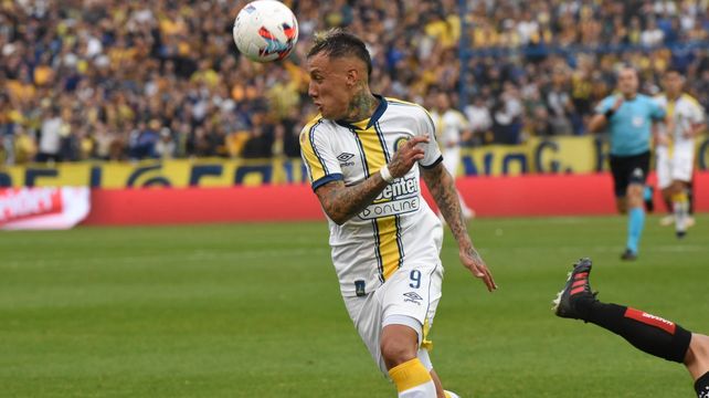 Jhonatan Candia se fue a Uruguay a tratar su lesión e hizo un descargo ...