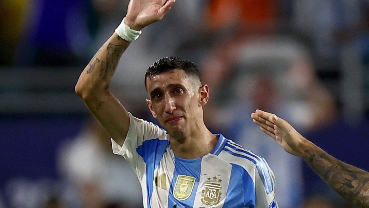 Di María se retiró con otra copa: Estaba escrito, yo soñé todo esto