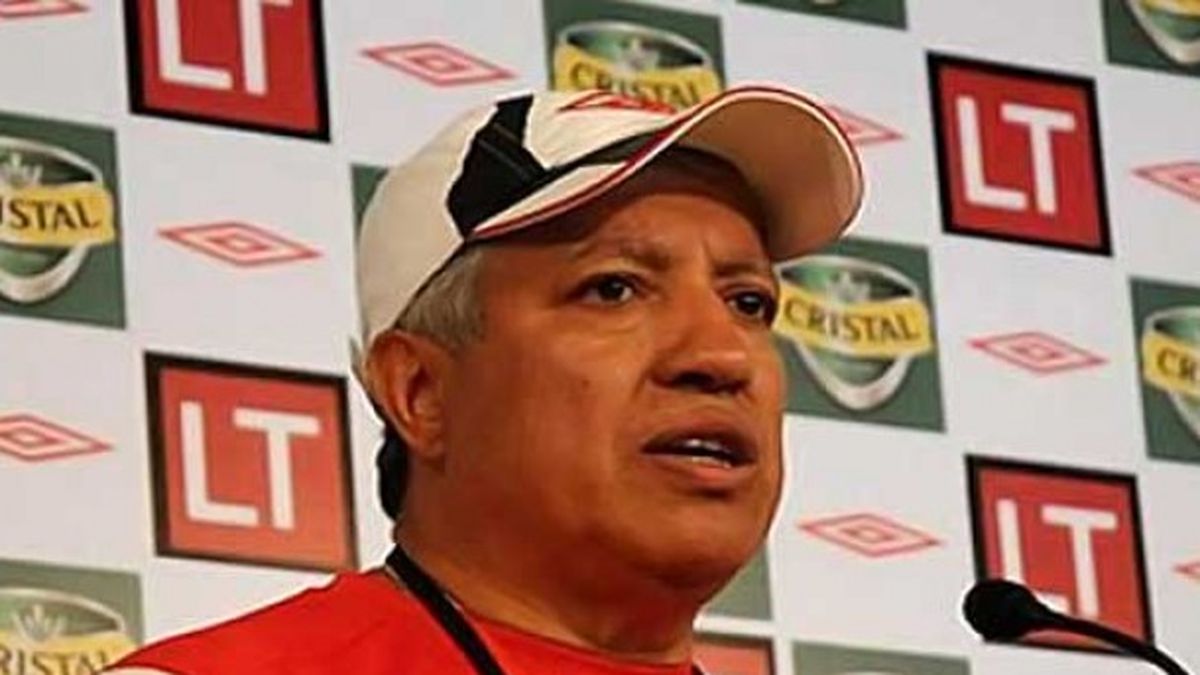No nos vamos a ir al descenso, prometió el Tolo
