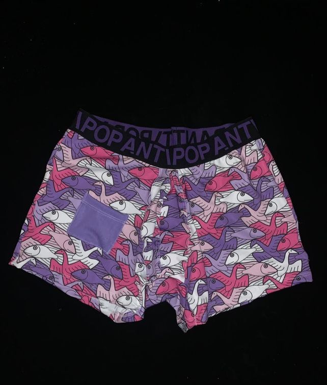 Rosarinos diseñan un original boxer con bolsillo para preservativo