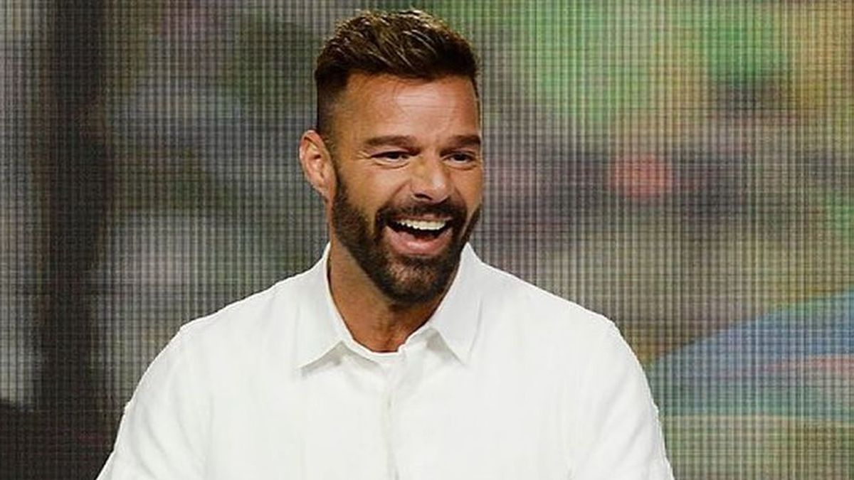 Pandemia: Solidario Ricky ayuda a profesionales de la salud