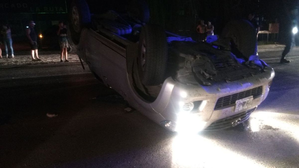 Se produjo un vuelco en la ruta nacional 18